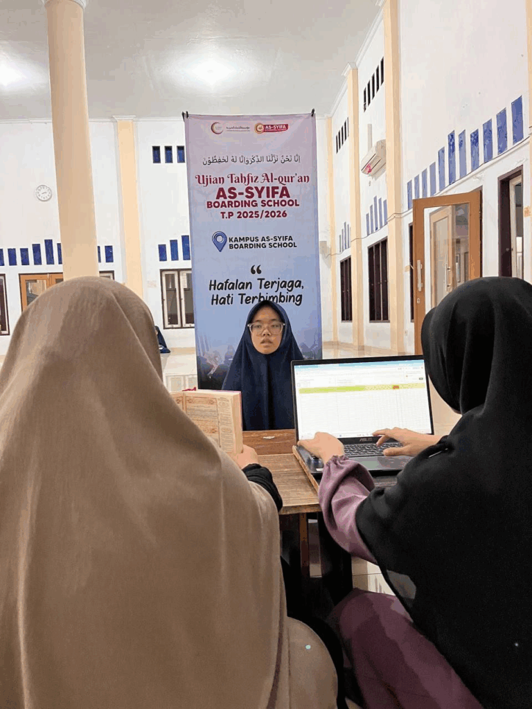 Prestasi Santri SMPIT As-Syifa Boarding School Wanareja: Lulus Ujian Acak Juz 30